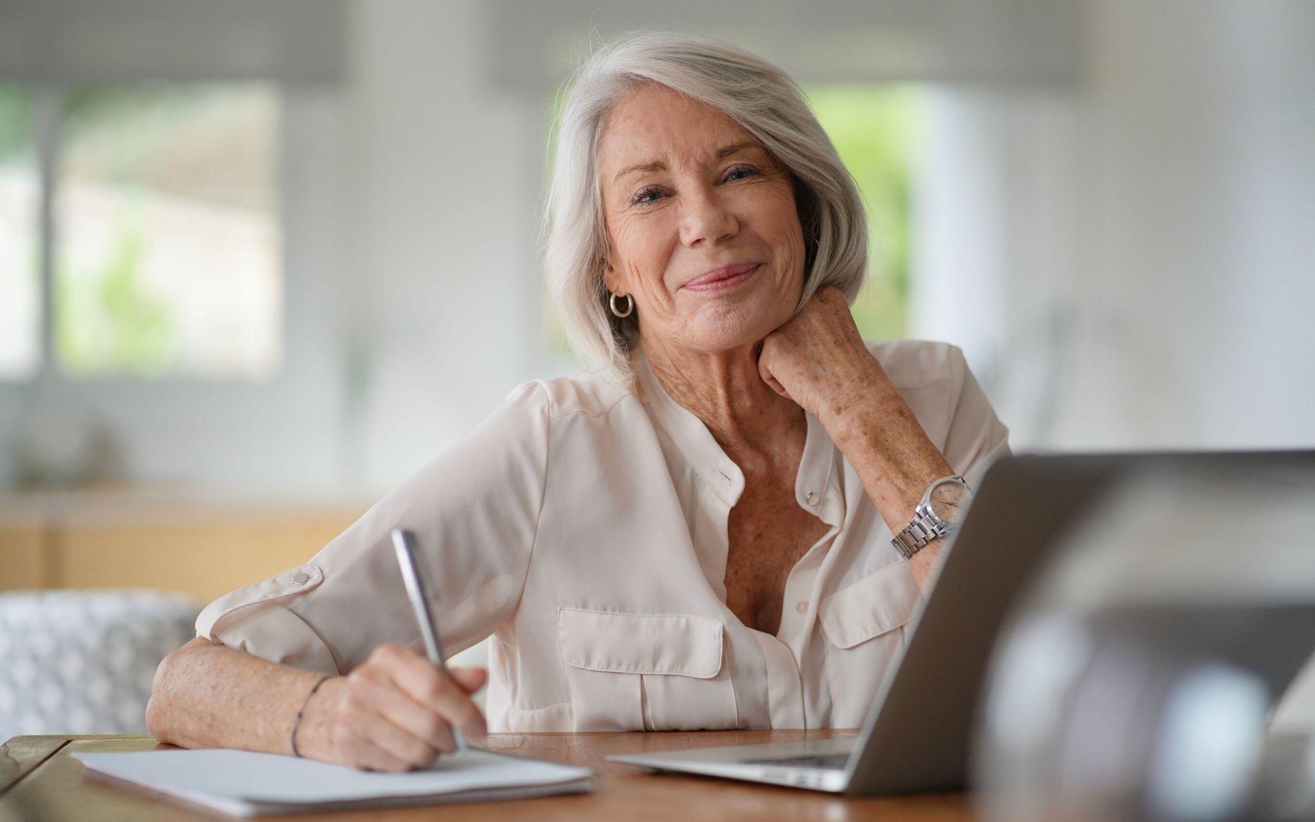 5 Tips For Keeping A Grandma Diary – Playtime by Eimmie